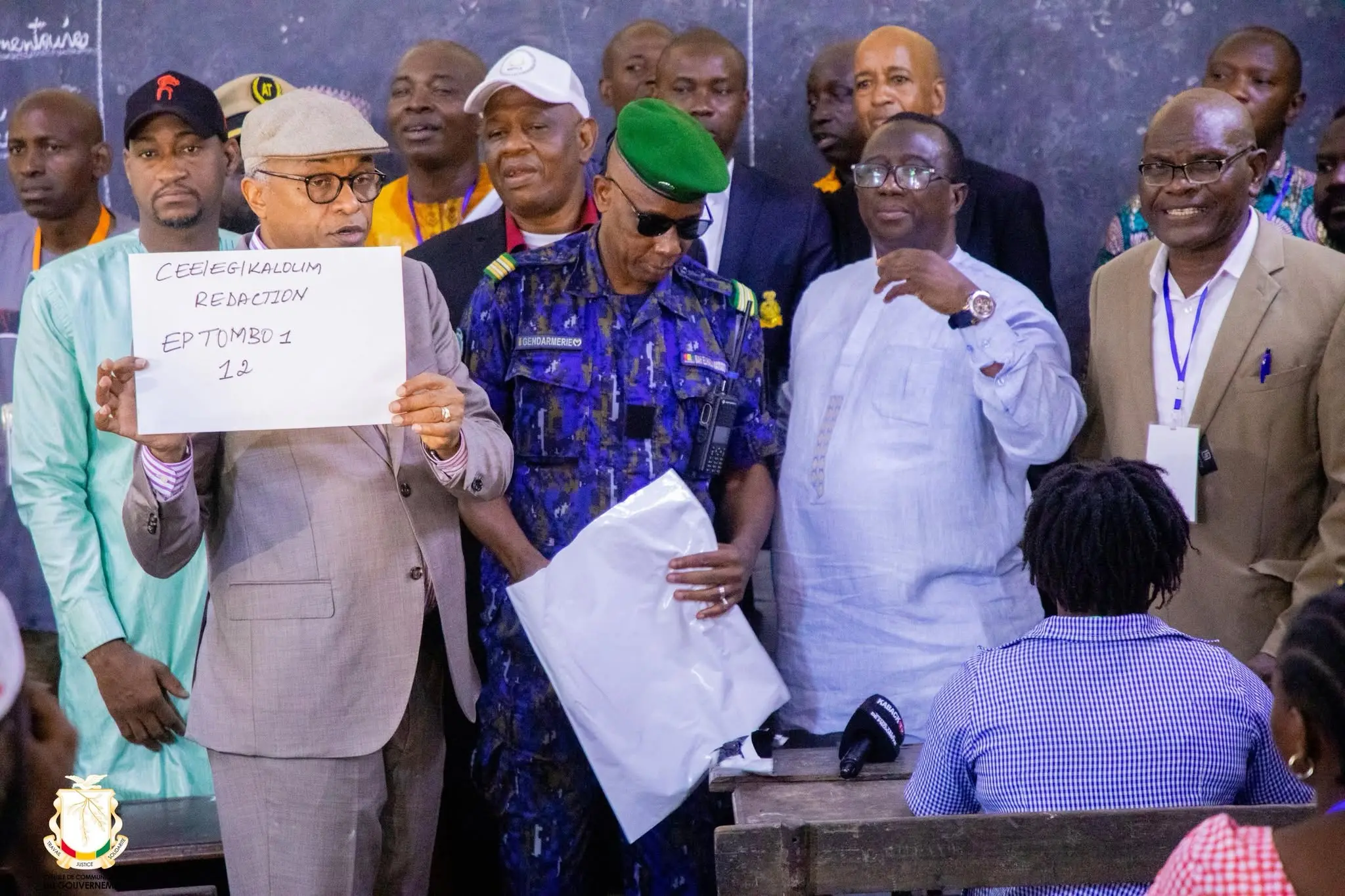 Lancement des épreuves du Certificat d'Études Élémentaires en Guinée : 313 283 candidats à la ...